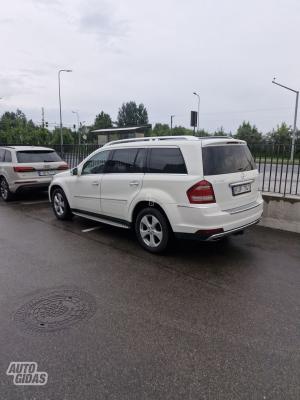 Balts Mercedes-Benz GL 450 2011 Šauļi, ar dzinēja tilpumu 4.70 L un nobraukumu 410 tūkst. km par 4700 €, foto 3 vietnē AUTOMOTO.COM.LV