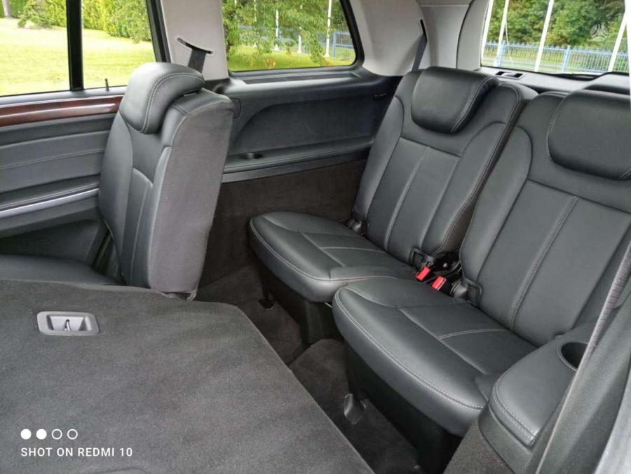 Balts Mercedes-Benz GL 450 2011 Viļņa, ar dzinēja tilpumu 4.66 L un nobraukumu 233 tūkst. km par 8999 €, foto 16 vietnē AUTOMOTO.COM.LV