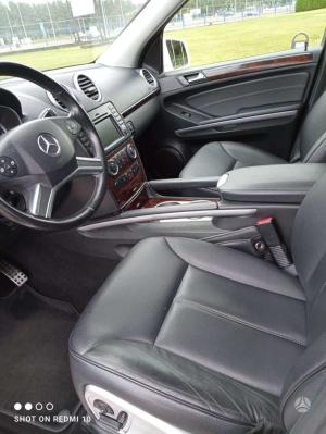 Balts Mercedes-Benz GL 450 2011 Viļņa, ar dzinēja tilpumu 4.66 L un nobraukumu 233 tūkst. km par 8999 €, foto 21 vietnē AUTOMOTO.COM.LV