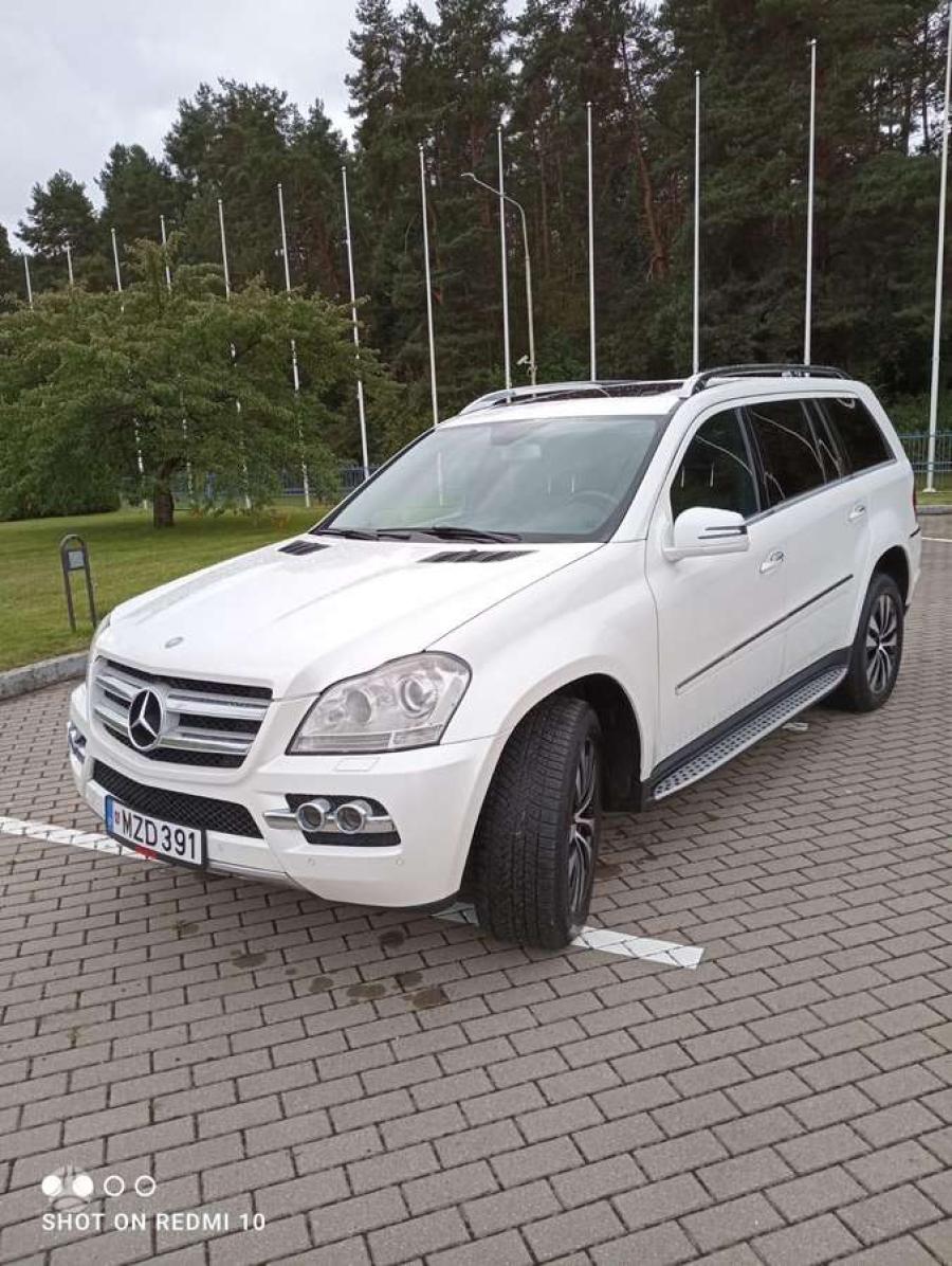 Balts Mercedes-Benz GL 450 2011 Viļņa, ar dzinēja tilpumu 4.66 L un nobraukumu 233 tūkst. km par 8999 €, foto 25 vietnē AUTOMOTO.COM.LV