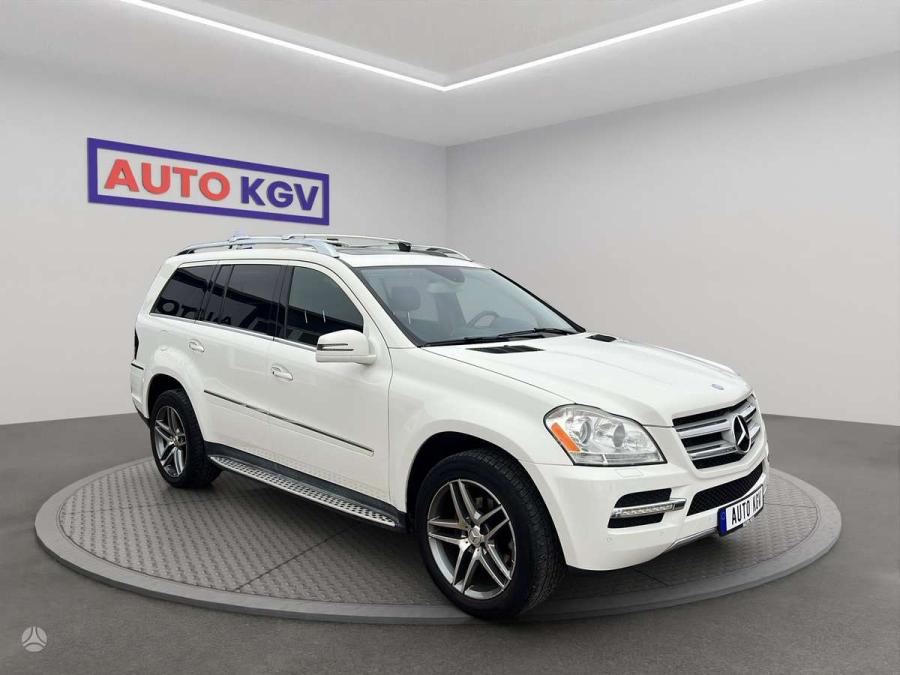 Белый Мерседес ГЛ 450 2012 в Каунас, объемом двигателя 4.70 л и пробегом 198 тыс. км за 11000 €, фото 8 на AUTOMOTO.COM.LV