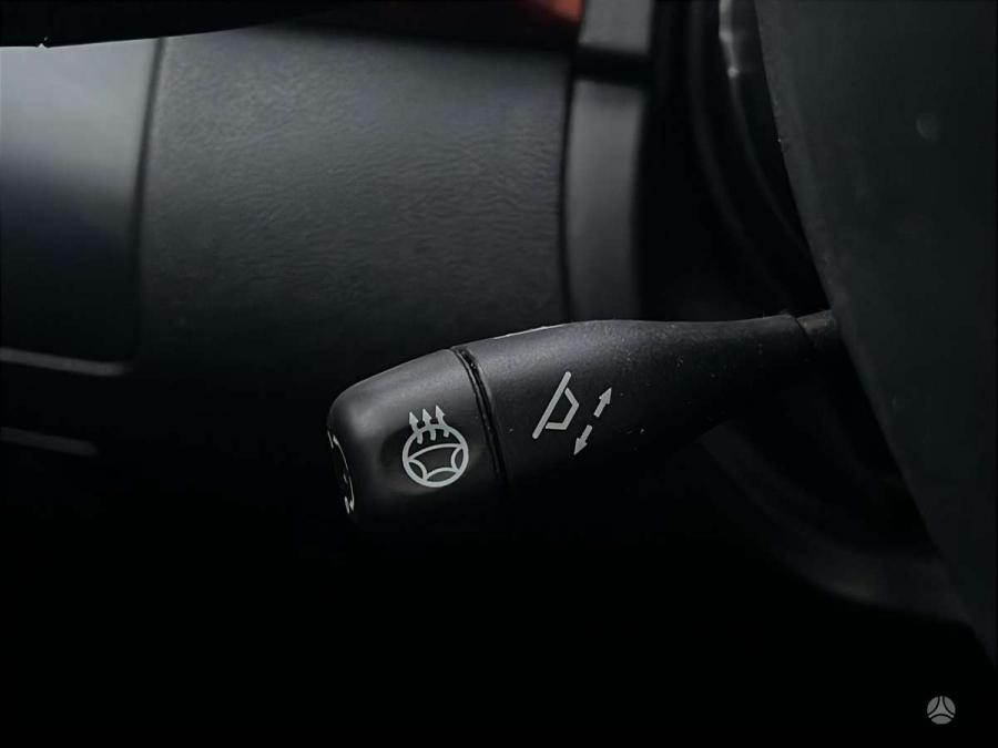 Balts Mercedes-Benz GL 450 2012 Kauņa, ar dzinēja tilpumu 4.70 L un nobraukumu 198 tūkst. km par 11000 €, foto 15 vietnē AUTOMOTO.COM.LV