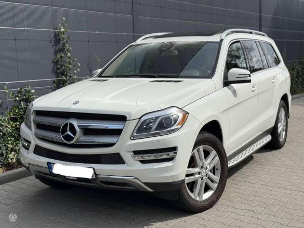 Balts Mercedes-Benz GL 450 2013 Klaipėda, ar dzinēja tilpumu 4.66 L un nobraukumu 140 tūkst. km par 14500 €, foto 1 vietnē AUTOMOTO.COM.LV