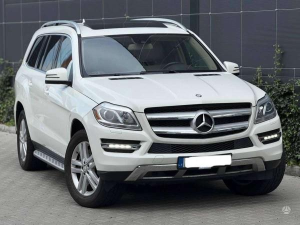 Balts Mercedes-Benz GL 450 2013 Klaipėda, ar dzinēja tilpumu 4.66 L un nobraukumu 140 tūkst. km par 14500 €, foto 2 vietnē AUTOMOTO.COM.LV