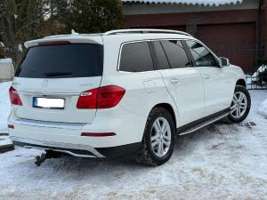 Balts Mercedes-Benz GL 450 2013 Klaipėda, ar dzinēja tilpumu 4.66 L un nobraukumu 140 tūkst. km par 14500 €, foto 6 vietnē AUTOMOTO.COM.LV