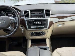 Balts Mercedes-Benz GL 450 2013 Klaipėda, ar dzinēja tilpumu 4.66 L un nobraukumu 140 tūkst. km par 14500 €, foto 16 vietnē AUTOMOTO.COM.LV