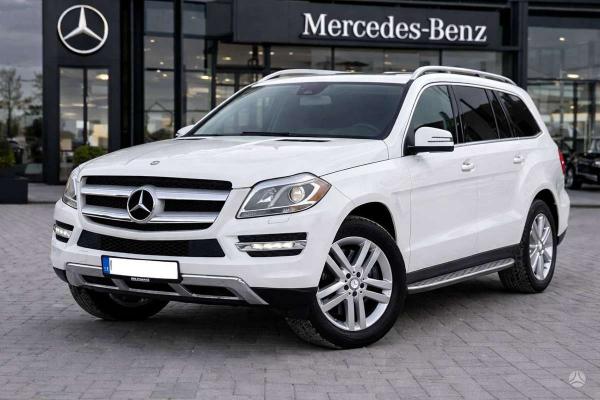 Balts Mercedes-Benz GL 450 2013 Klaipėda, ar dzinēja tilpumu 4.66 L un nobraukumu 140 tūkst. km par 14500 €, foto 3 vietnē AUTOMOTO.COM.LV