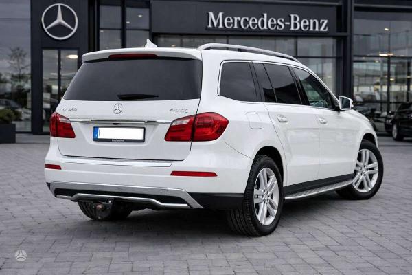 Balts Mercedes-Benz GL 450 2013 Klaipėda, ar dzinēja tilpumu 4.66 L un nobraukumu 140 tūkst. km par 14500 €, foto 5 vietnē AUTOMOTO.COM.LV