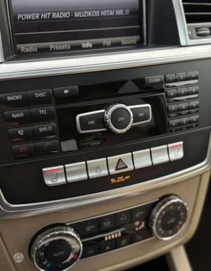 Balts Mercedes-Benz GL 450 2013 Klaipėda, ar dzinēja tilpumu 4.66 L un nobraukumu 140 tūkst. km par 14500 €, foto 13 vietnē AUTOMOTO.COM.LV