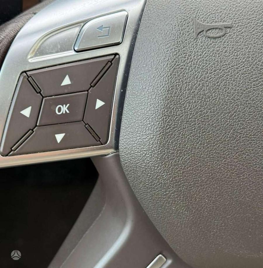Balts Mercedes-Benz GL 450 2013 Klaipėda, ar dzinēja tilpumu 4.66 L un nobraukumu 140 tūkst. km par 14500 €, foto 15 vietnē AUTOMOTO.COM.LV