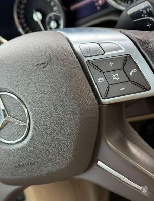 Balts Mercedes-Benz GL 450 2013 Klaipėda, ar dzinēja tilpumu 4.66 L un nobraukumu 140 tūkst. km par 14500 €, foto 16 vietnē AUTOMOTO.COM.LV