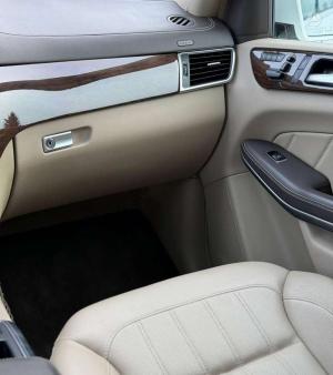 Balts Mercedes-Benz GL 450 2013 Klaipėda, ar dzinēja tilpumu 4.66 L un nobraukumu 140 tūkst. km par 14500 €, foto 24 vietnē AUTOMOTO.COM.LV