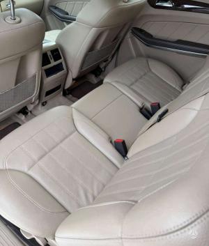 Balts Mercedes-Benz GL 450 2013 Klaipėda, ar dzinēja tilpumu 4.66 L un nobraukumu 140 tūkst. km par 14500 €, foto 25 vietnē AUTOMOTO.COM.LV