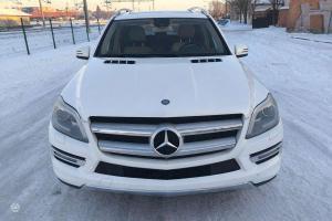 White Mercedes-Benz GL 450 2014 in Siauliai, with an engine capacity of 4.70 L and mileage of 303 thousand km for 12300 €, photo 2 on AUTOMOTO.COM.LV