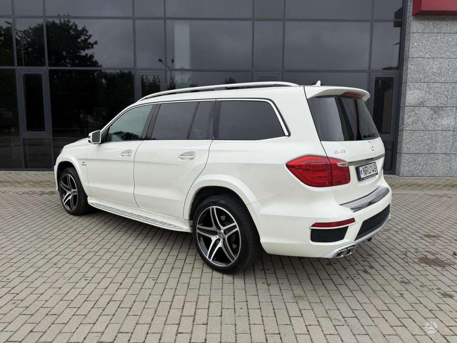 Balts Mercedes-Benz GL 450 2014 Klaipėda, ar dzinēja tilpumu 4.66 L un nobraukumu 230 tūkst. km par 13900 €, foto 9 vietnē AUTOMOTO.COM.LV