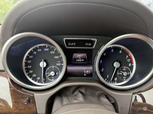 Balts Mercedes-Benz GL 450 2014 Klaipėda, ar dzinēja tilpumu 4.66 L un nobraukumu 230 tūkst. km par 13900 €, foto 19 vietnē AUTOMOTO.COM.LV