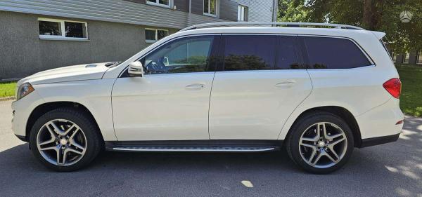 Balts Mercedes-Benz GL 450 2014 Raseiniai, ar dzinēja tilpumu 4.60 L un nobraukumu 270 tūkst. km par 16000 €, foto 8 vietnē AUTOMOTO.COM.LV
