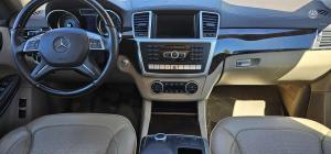 Balts Mercedes-Benz GL 450 2014 Raseiniai, ar dzinēja tilpumu 4.60 L un nobraukumu 270 tūkst. km par 16000 €, foto 13 vietnē AUTOMOTO.COM.LV