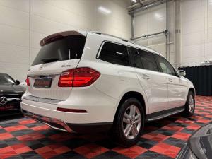 White Mercedes-Benz GL 450 2015 in Vilnius, with an engine capacity of 3.00 L and mileage of 205 thousand km for 17000 €, photo 4 on AUTOMOTO.COM.LV