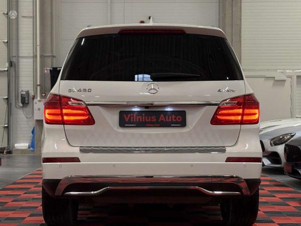 Balts Mercedes-Benz GL 450 2015 Viļņa, ar dzinēja tilpumu 3.00 L un nobraukumu 205 tūkst. km par 17000 €, foto 5 vietnē AUTOMOTO.COM.LV