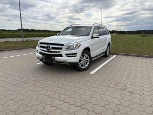 Balts Mercedes-Benz GL 450 2015 Viļņa, ar dzinēja tilpumu 3.00 L un nobraukumu 205 tūkst. km par 15500 €, foto  vietnē AUTOMOTO.COM.LV