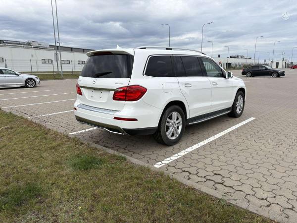 Balts Mercedes-Benz GL 450 2015 Viļņa, ar dzinēja tilpumu 3.00 L un nobraukumu 205 tūkst. km par 15500 €, foto 8 vietnē AUTOMOTO.COM.LV