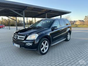 Black Mercedes-Benz gl-500 2007 in Klaipeda, with an engine capacity of 5.50 L and mileage of 360 thousand km for 4650 €, photo  on AUTOMOTO.COM.LV