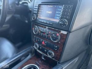 Black Mercedes-Benz gl-500 2007 in Klaipeda, with an engine capacity of 5.50 L and mileage of 360 thousand km for 4650 €, photo 11 on AUTOMOTO.COM.LV