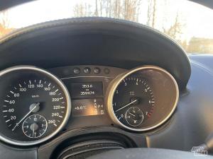Black Mercedes-Benz gl-500 2007 in Klaipeda, with an engine capacity of 5.50 L and mileage of 360 thousand km for 4650 €, photo 12 on AUTOMOTO.COM.LV