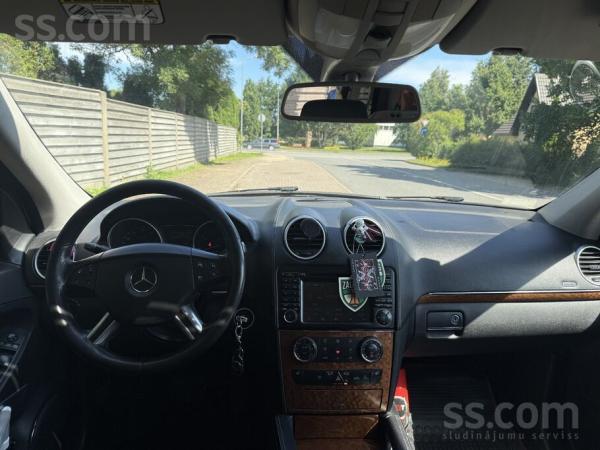 Melns Mercedes-Benz gl-500 2007 Jelgava, ar dzinēja tilpumu 4.70 L un nobraukumu 398 tūkst. km par 5900 €, foto 7 vietnē AUTOMOTO.COM.LV
