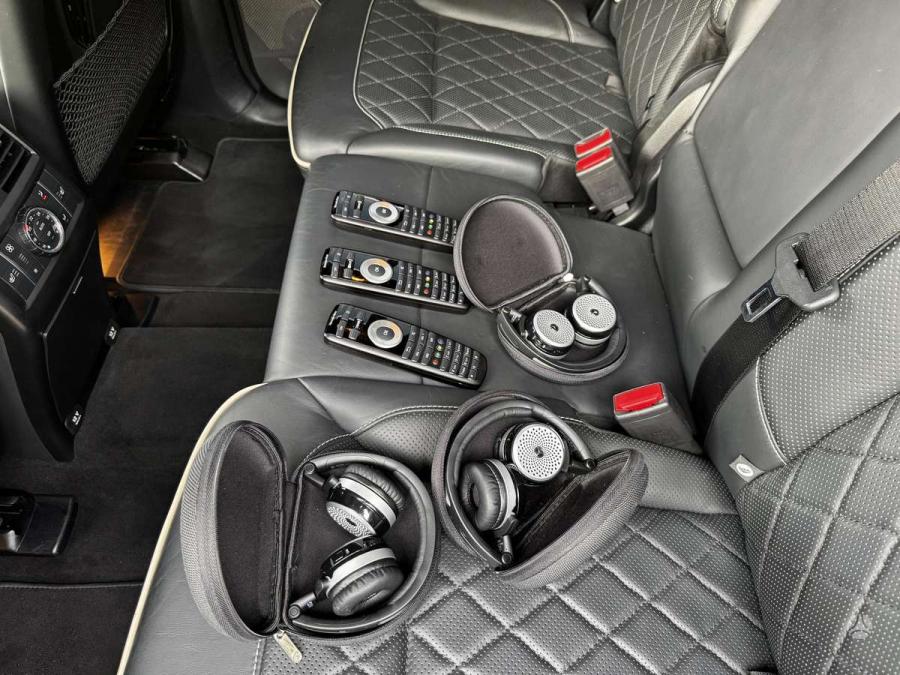 Black Mercedes-Benz gl-500 2015 in Vilnius, with an engine capacity of 4.66 L and mileage of 182 thousand km for 21999 €, photo 25 on AUTOMOTO.COM.LV