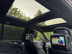 Black Mercedes-Benz gl-500 2015 in Vilnius, with an engine capacity of 4.66 L and mileage of 182 thousand km for 21999 €, photo 31 on AUTOMOTO.COM.LV