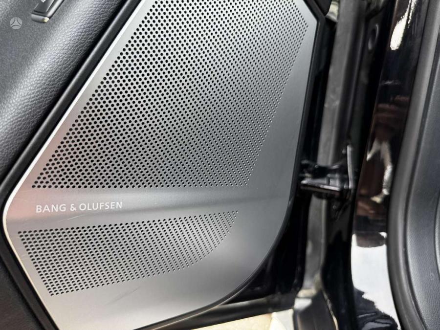 Black Mercedes-Benz gl-500 2015 in Vilnius, with an engine capacity of 4.66 L and mileage of 182 thousand km for 21999 €, photo 47 on AUTOMOTO.COM.LV