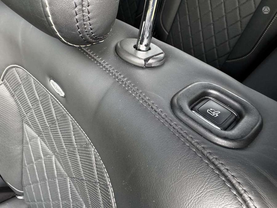 Black Mercedes-Benz gl-500 2015 in Vilnius, with an engine capacity of 4.66 L and mileage of 182 thousand km for 21999 €, photo 53 on AUTOMOTO.COM.LV