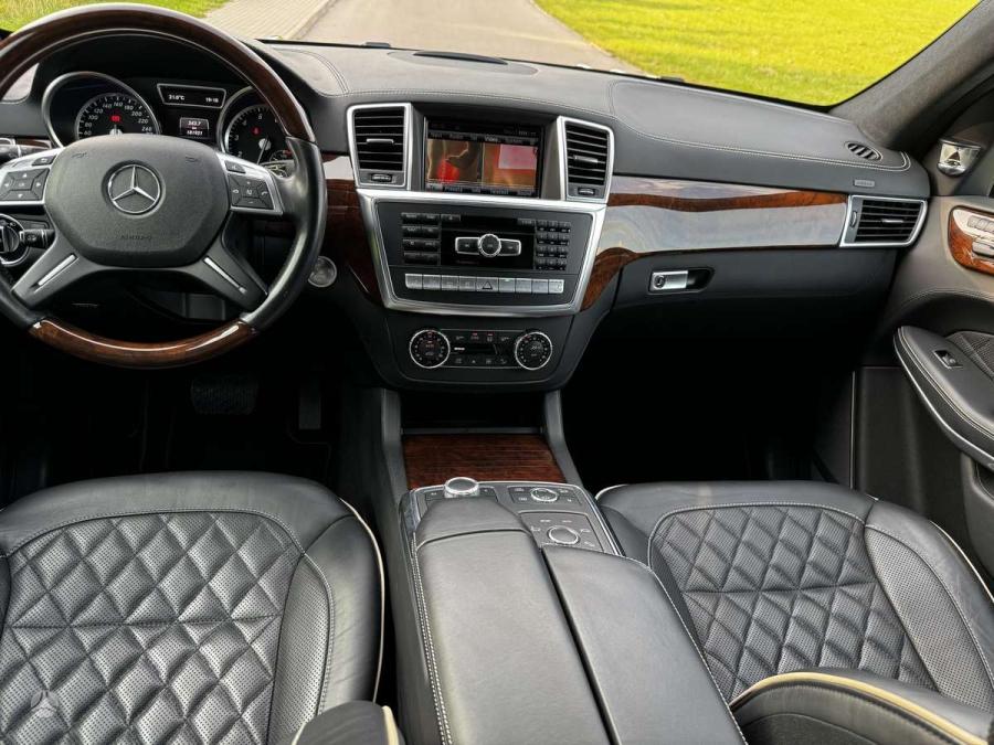 Melns Mercedes-Benz gl-500 2015 Viļņa, ar dzinēja tilpumu 4.66 L un nobraukumu 182 tūkst. km par 23900 €, foto 19 vietnē AUTOMOTO.COM.LV
