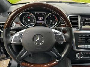 Melns Mercedes-Benz gl-500 2015 Viļņa, ar dzinēja tilpumu 4.66 L un nobraukumu 182 tūkst. km par 23900 €, foto 46 vietnē AUTOMOTO.COM.LV