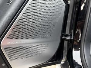 Melns Mercedes-Benz gl-500 2015 Viļņa, ar dzinēja tilpumu 4.70 L un nobraukumu 182 tūkst. km par 17500 €, foto 48 vietnē AUTOMOTO.COM.LV