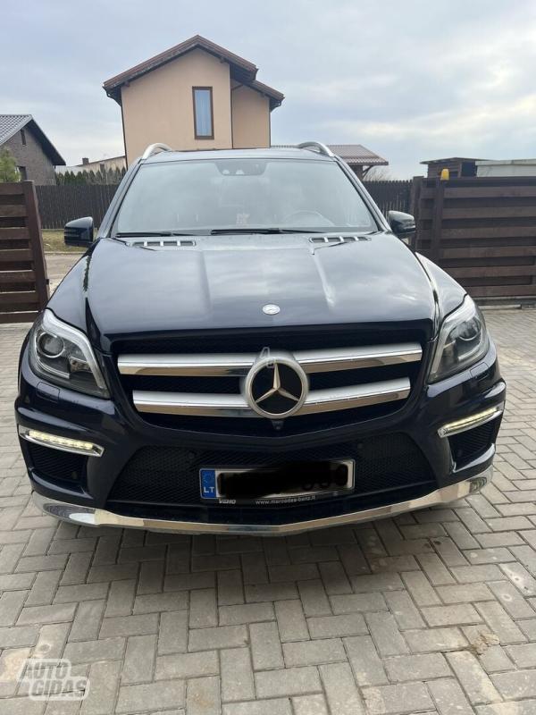 Blue Mercedes-Benz gl-500 2014 in Panevezys, with an engine capacity of 4.70 L and mileage of 141 thousand km for 26500 €, photo 11 on AUTOMOTO.COM.LV