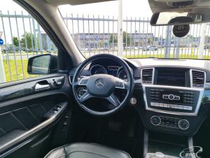 Mercedes-Benz gl-500 2013 Klaipėda, ar dzinēja tilpumu 4.66 L un nobraukumu 354 tūkst. km par 11900 €, foto 4 vietnē AUTOMOTO.COM.LV