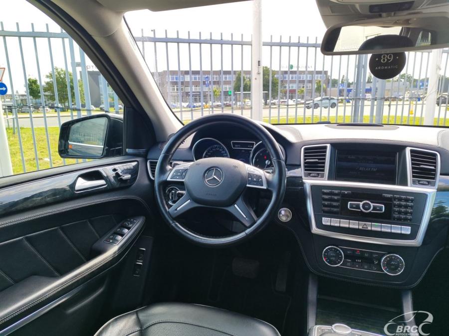 Mercedes-Benz gl-500 2013 Klaipėda, ar dzinēja tilpumu 4.66 L un nobraukumu 354 tūkst. km par 11900 €, foto 4 vietnē AUTOMOTO.COM.LV