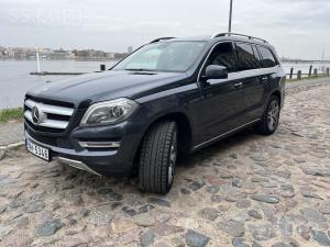 Серый Мерседес ГЛ 500 2015 в Рига, объемом двигателя 5.00 л и пробегом 338 тыс. км за 14500 €, фото 6 на AUTOMOTO.COM.LV