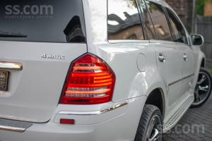 Белый Мерседес ГЛ 500 2010 в Рига, объемом двигателя 5.50 л и пробегом 162 тыс. км за 12777 €, фото 10 на AUTOMOTO.COM.LV