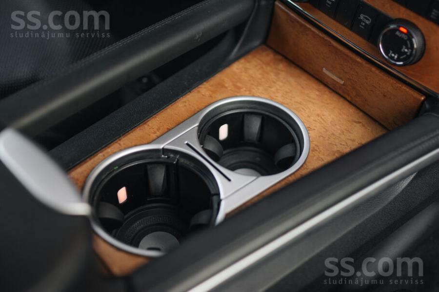 Белый Мерседес ГЛ 500 2010 в Рига, объемом двигателя 5.50 л и пробегом 162 тыс. км за 12777 €, фото 28 на AUTOMOTO.COM.LV