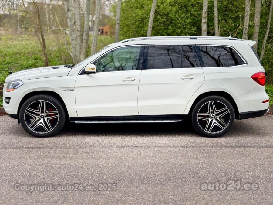 White Mercedes-Benz gl-500 2013 in Tallinn, with an engine capacity of 4.70 L and mileage of 274 thousand km for 25500 €, photo 3 on AUTOMOTO.COM.LV