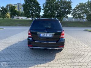 Melns Mercedes-Benz gl-550 2011 Jonava, ar dzinēja tilpumu 5.50 L un nobraukumu 386 tūkst. km par 8500 €, foto 6 vietnē AUTOMOTO.COM.LV