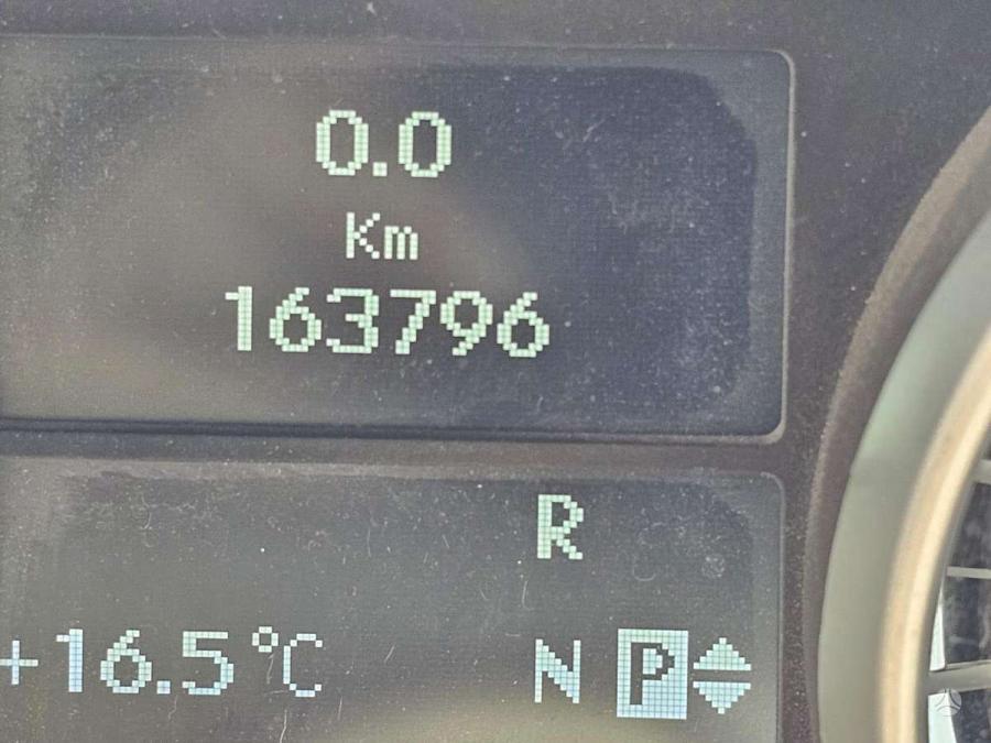 Black Mercedes-Benz gl-550 2011 in Panevezys, with an engine capacity of 5.46 L and mileage of 164 thousand km for 12900 €, photo 31 on AUTOMOTO.COM.LV