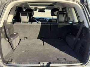 Black Mercedes-Benz gl-550 2013 in Vilnius, with an engine capacity of 4.70 L and mileage of 240 thousand km for 17500 €, photo 25 on AUTOMOTO.COM.LV