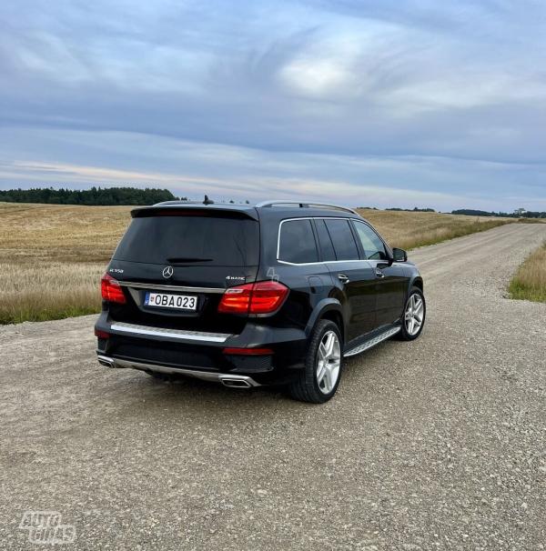 Черный Мерседес ГЛ 550 2013 в Плунге, объемом двигателя 4.70 л и пробегом 204 тыс. км за 12550 €, фото 5 на AUTOMOTO.COM.LV