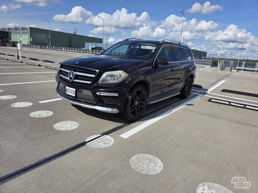 Melns Mercedes-Benz gl-550 2015 Kauņa, ar dzinēja tilpumu 4.70 L un nobraukumu 250 tūkst. km par 15000 €, foto 1 vietnē AUTOMOTO.COM.LV