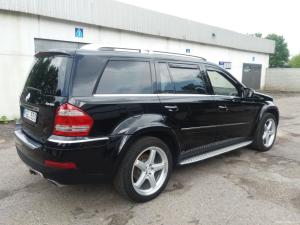 Mercedes-Benz gl-550 2009 in Siauliai, with an engine capacity of 5.50 L and mileage of 0 thousand km for 9600 €, photo 1 on AUTOMOTO.COM.LV